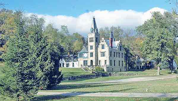 Amenities - Mac-O-Chee Castle